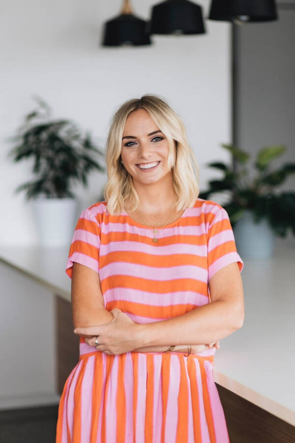 HEARTSICK: Interview with Jessie Stephens - Ramona Magazine